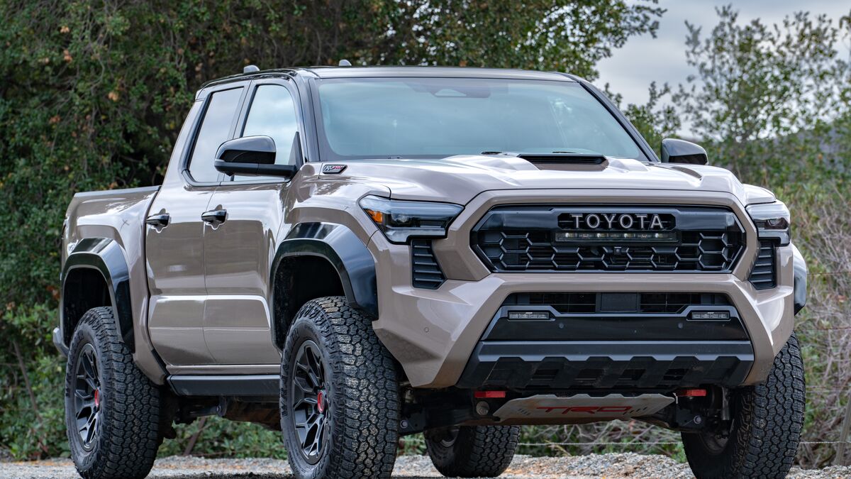 2026 Best Resale Value Awards: Top Cars, Trucks, and SUVs - Kelley Blue ...
