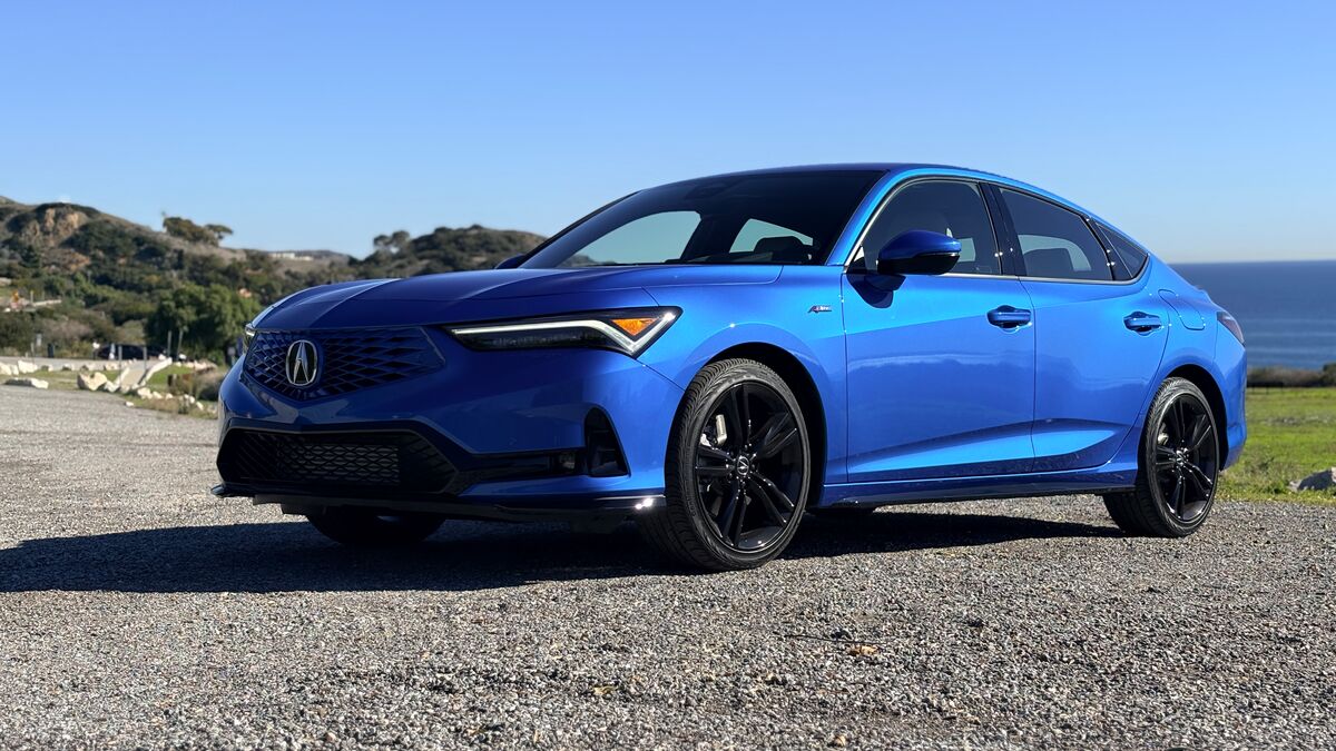 2026 Acura Integra vs. 2026 Genesis G70 Comparison - Kelley Blue Book