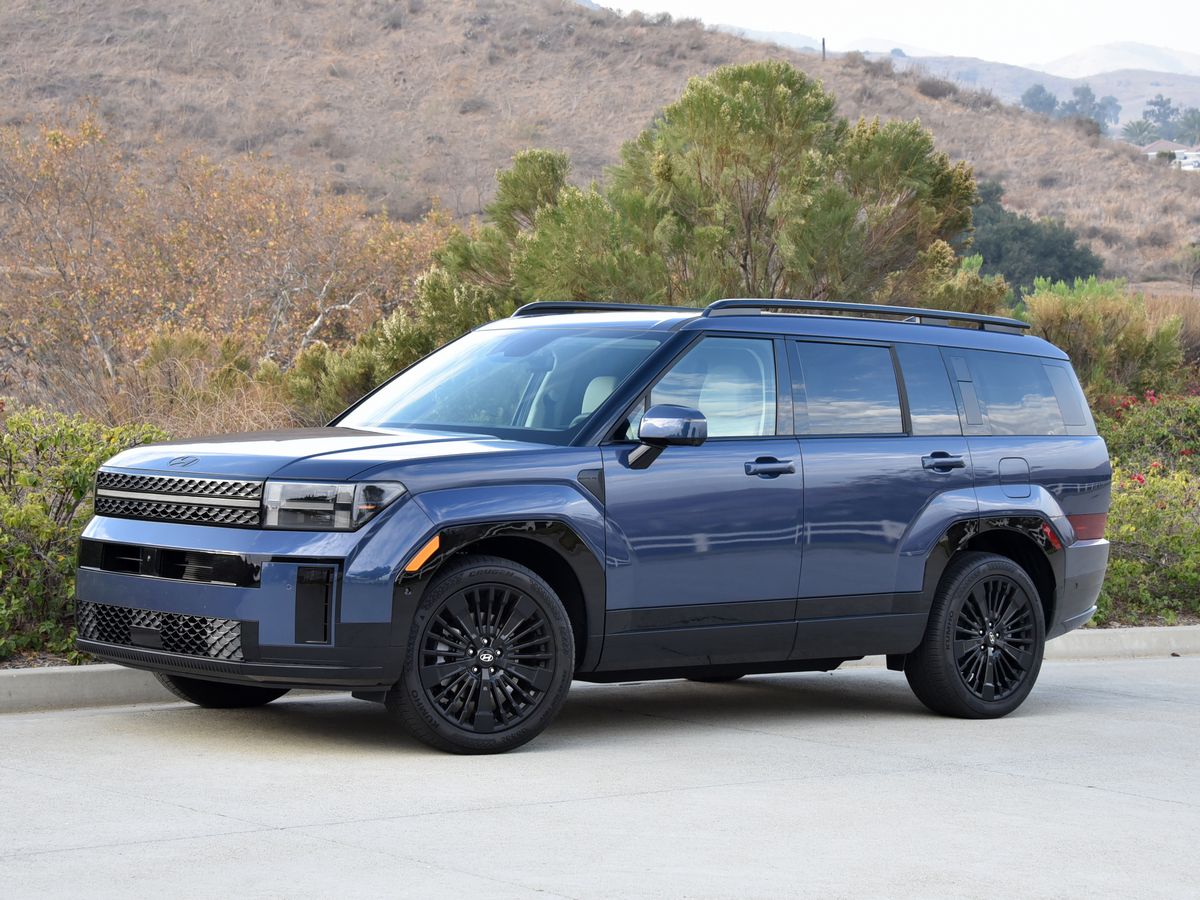 2025 Hyundai Santa Fe: Which Engine Should I Choose? - Kelley Blue Book