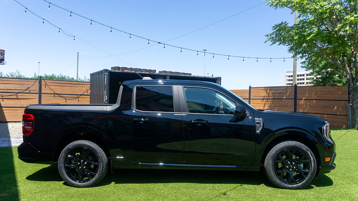 Dodge, Ford, Hyundai Split North American Car of the Year Awards ...