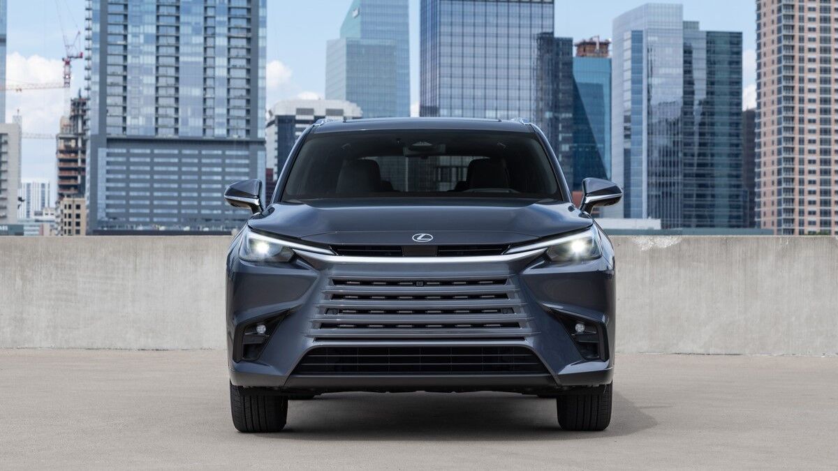 Biggest Lexus SUV - Kelley Blue Book