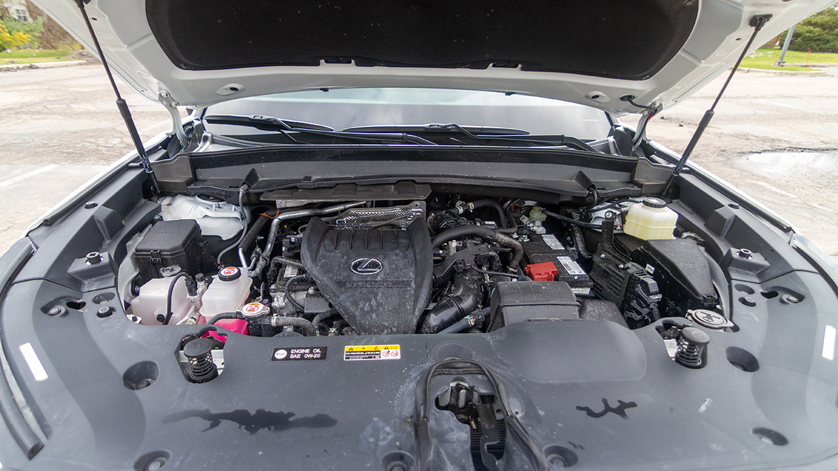 Engine & Performance - Kelley Blue Book