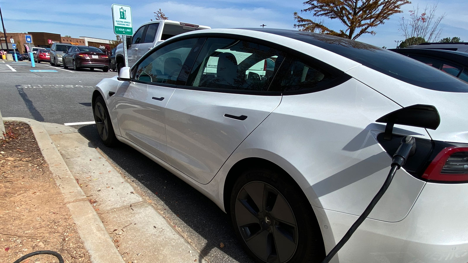 EV Charging - Kelley Blue Book